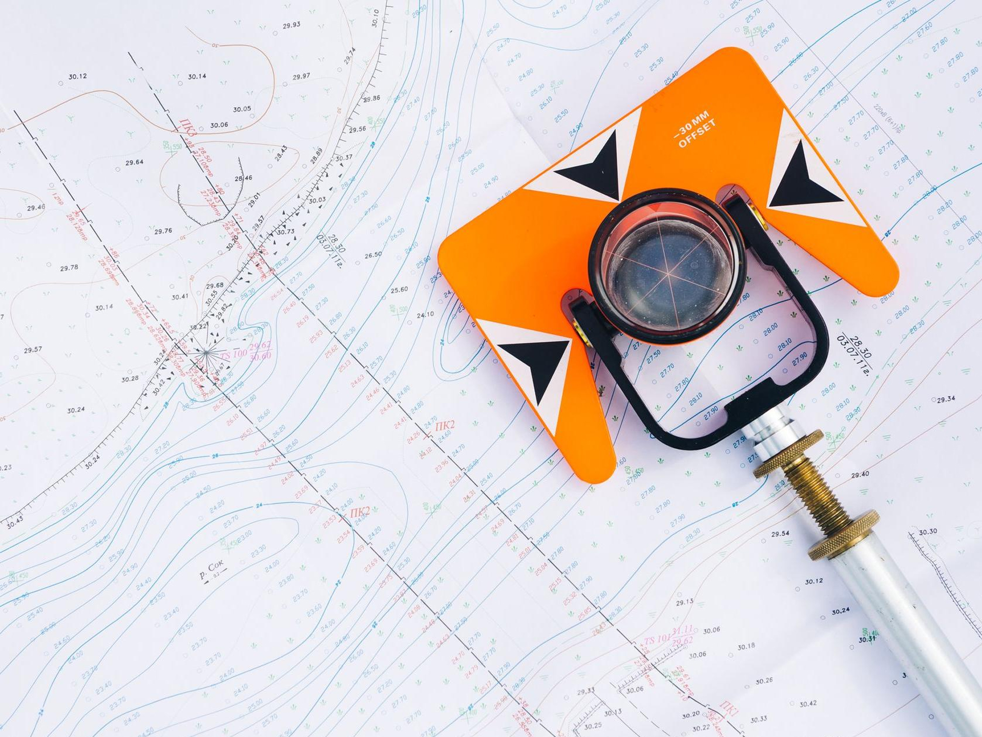 Home | Institute for new Geospatial Services and Technologies